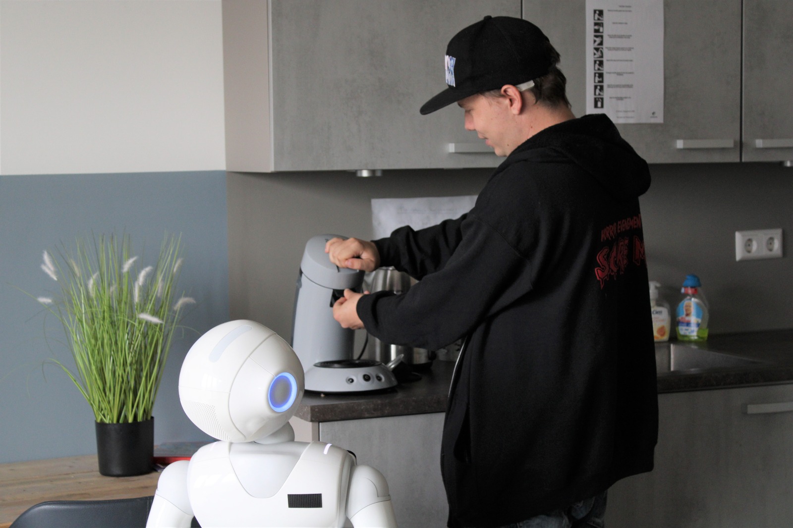 Sociale robotica: de huidige stand van zaken - Robot Phi